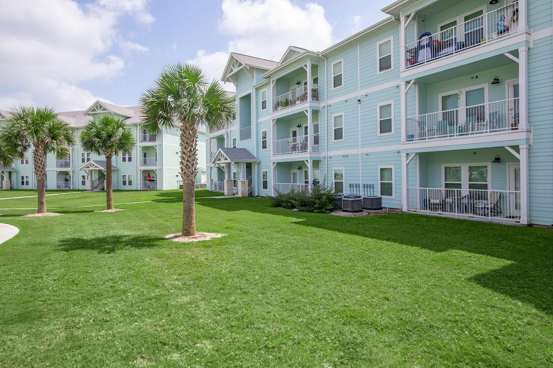 Pearl Point | Apartments in Rockport, TX