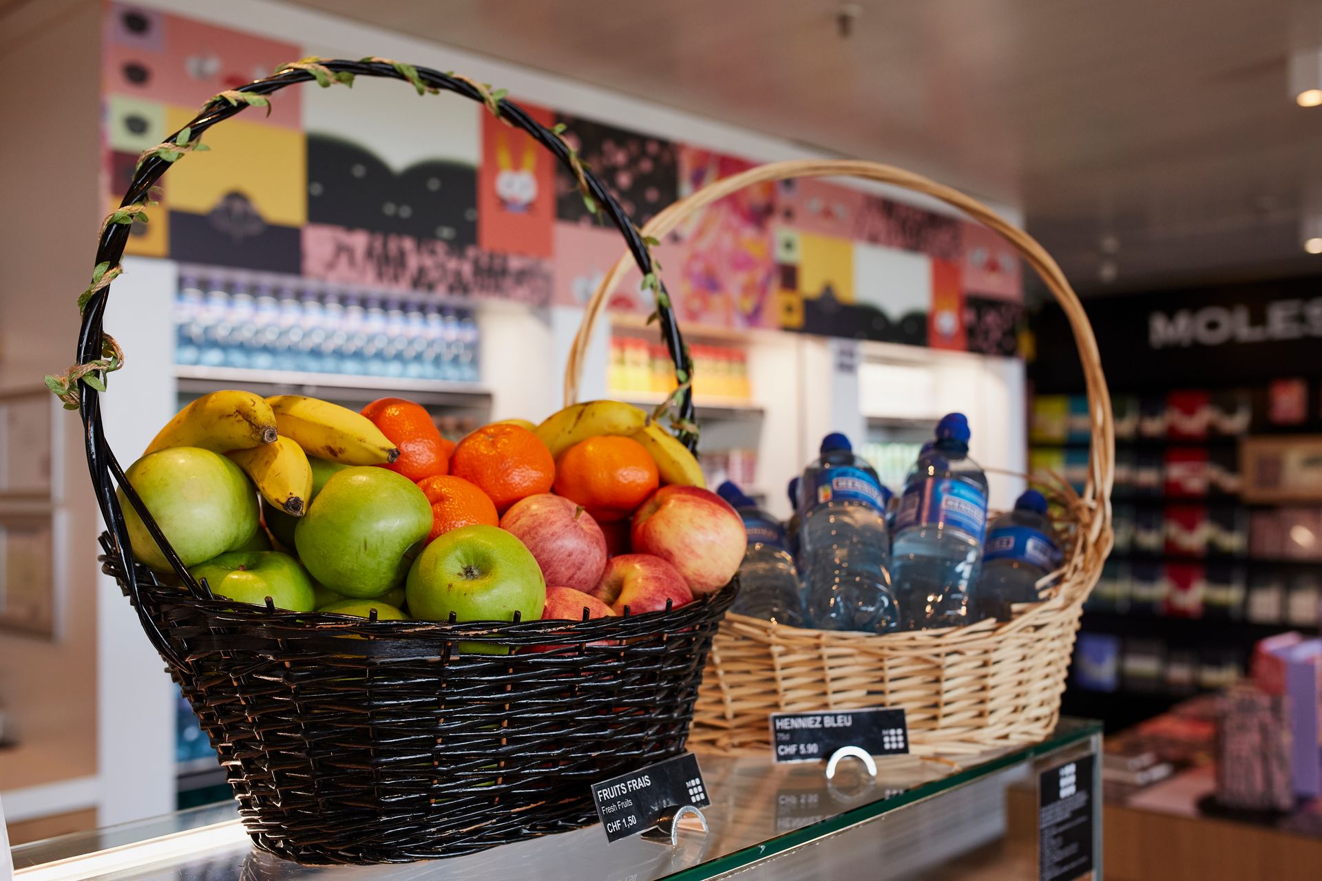 Moleskine Café Genève Aéroport ⬪ Café & Papeterie