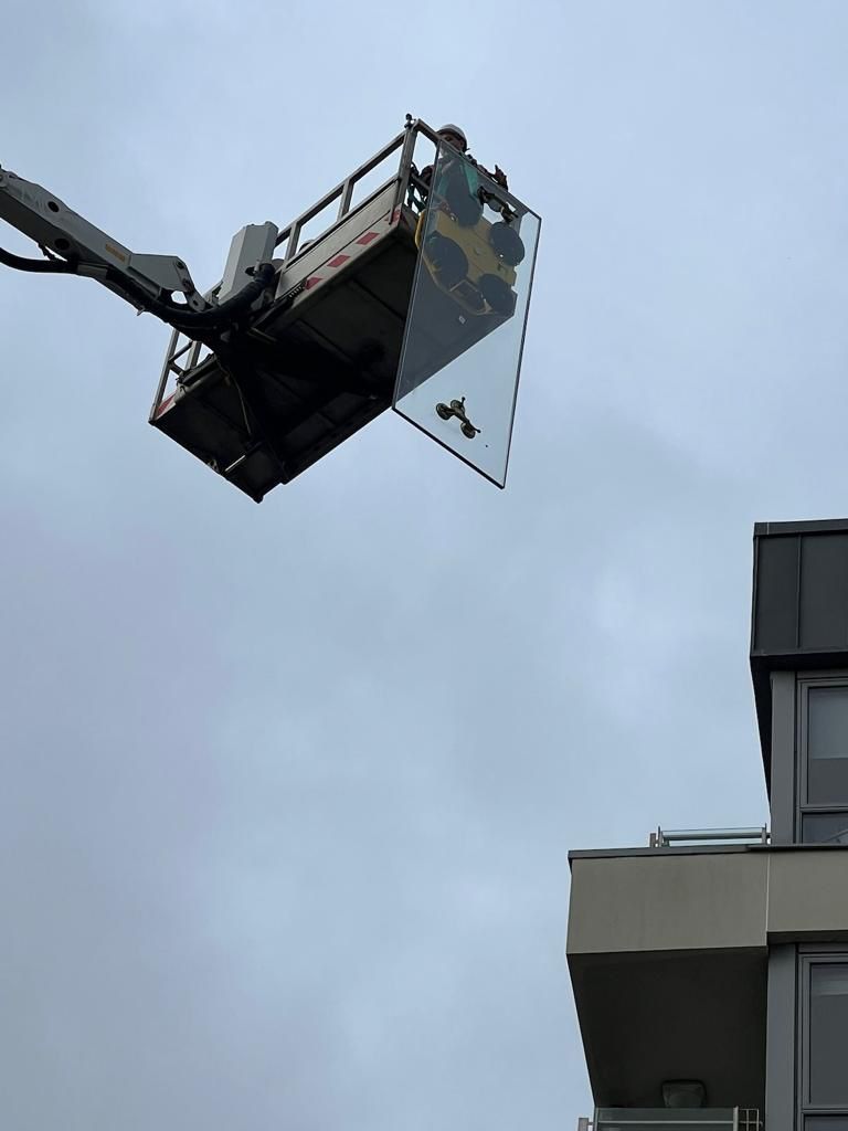 Cheery Picker Hire Dublin - Cherry Picker With Operator