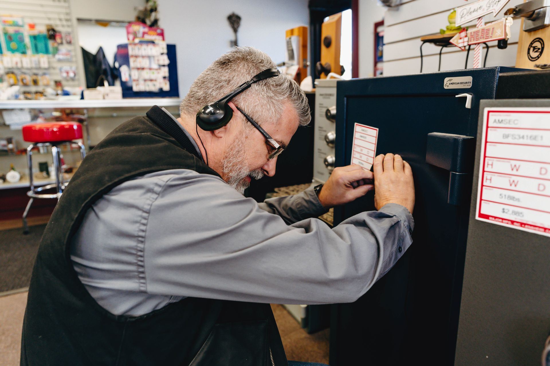 Safe Services | Saint Paul, MN | Kat – Key’s Lock & Safe