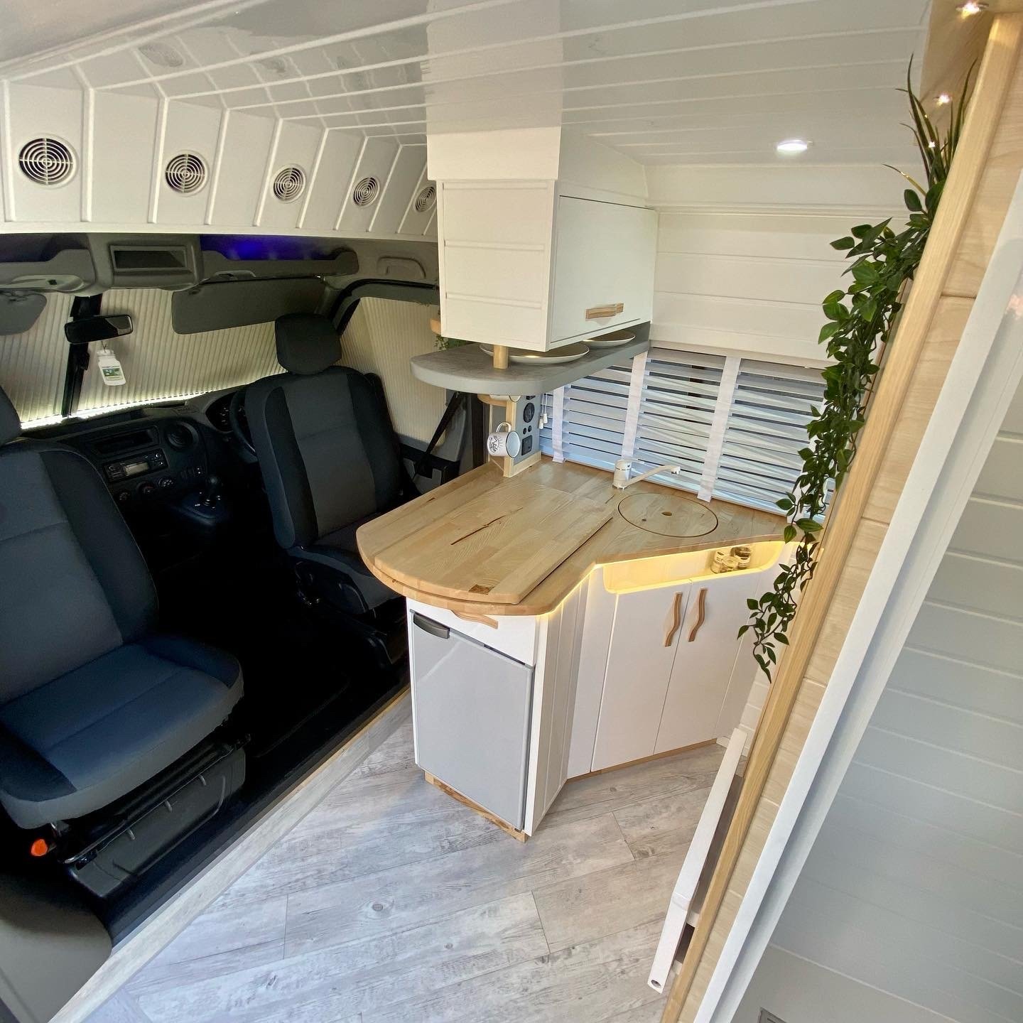Van Life Builds