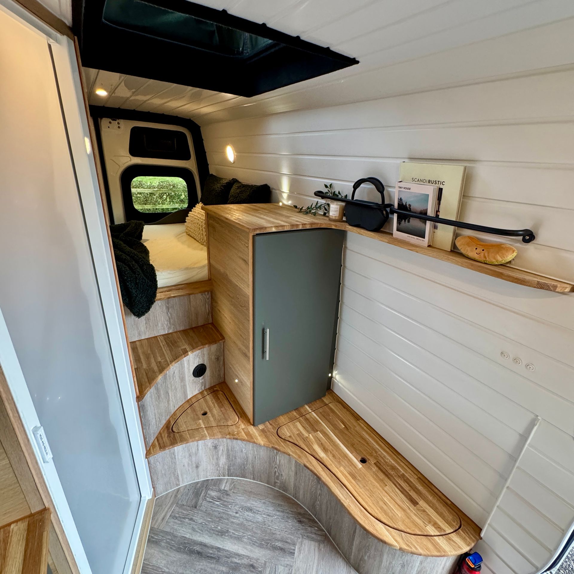 Van Life Builds