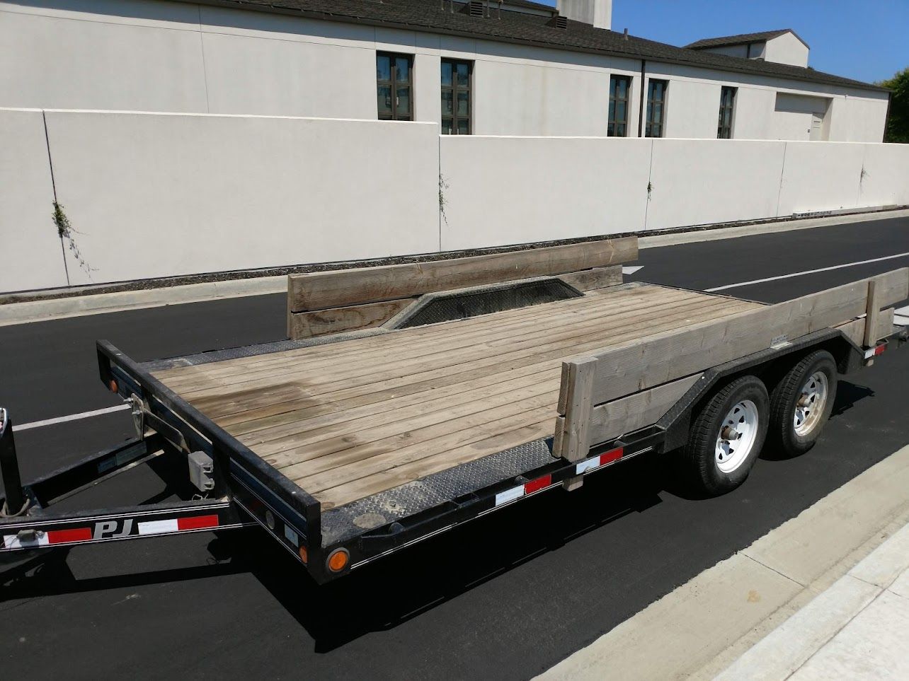 16x102 Flatbed 2 Ball | Lake Forest, CA | Speedy Trailers
