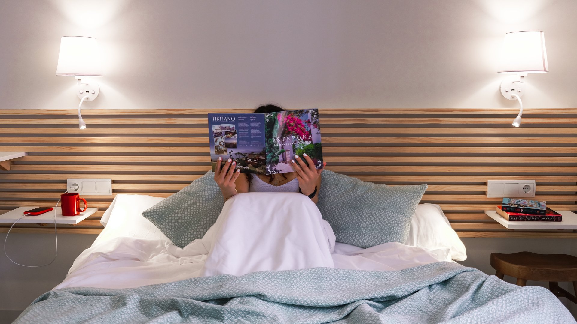 Stay With Travelers | Veranera Hostel