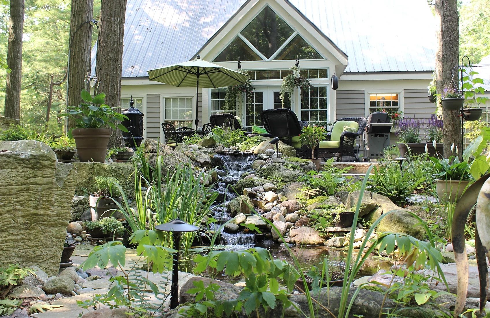 Outdoor Hillside Elevator Tram & Lift Systems Ontario | Cobble Design