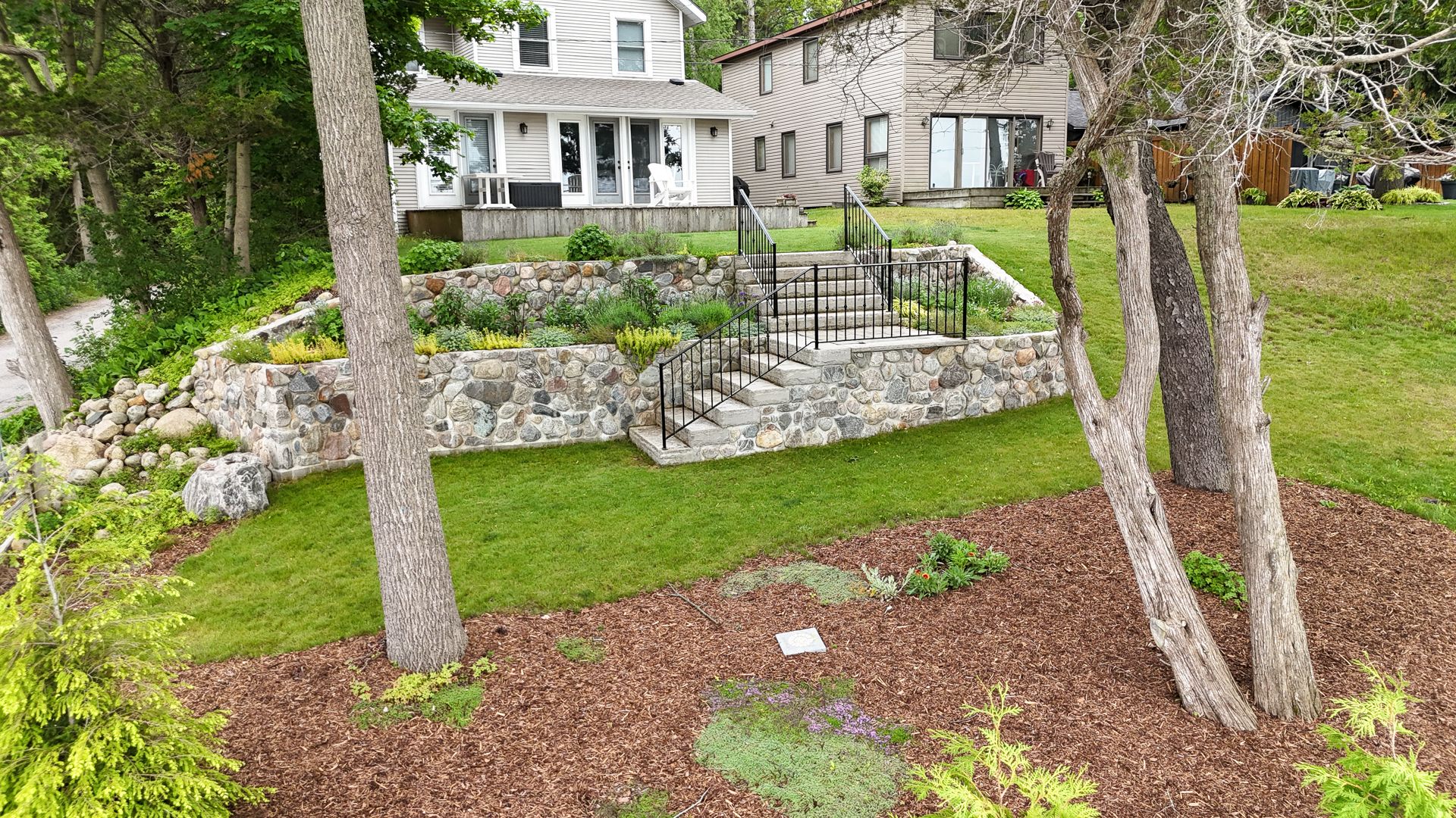Retaining Walls & Grade Solutions | Cobble Design
