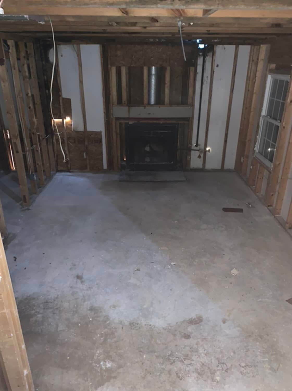 Fire Loss: Structural Cleaning and Contents Cleaning in Lithonia, GA