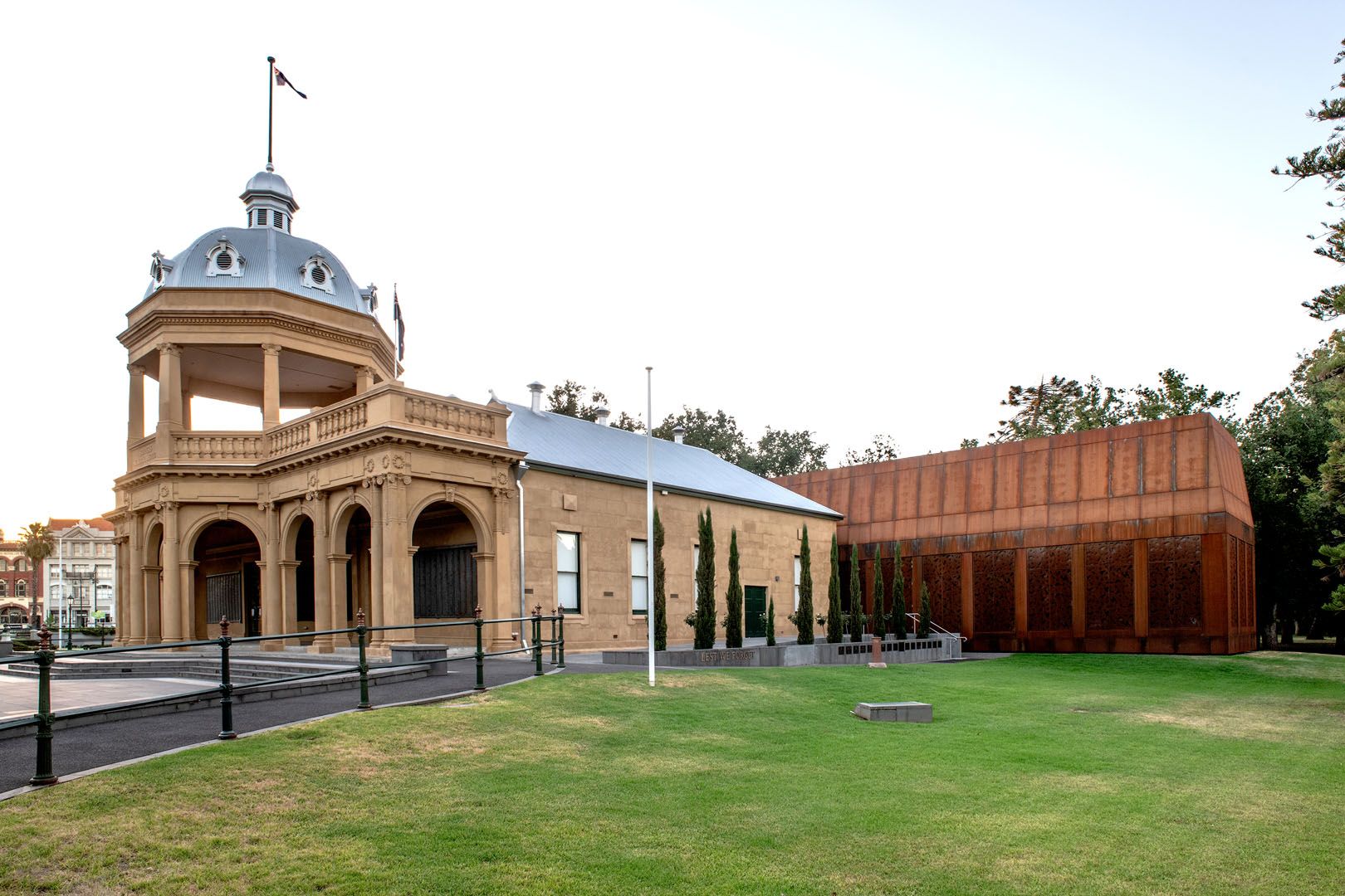 Julie-Anna | Explore