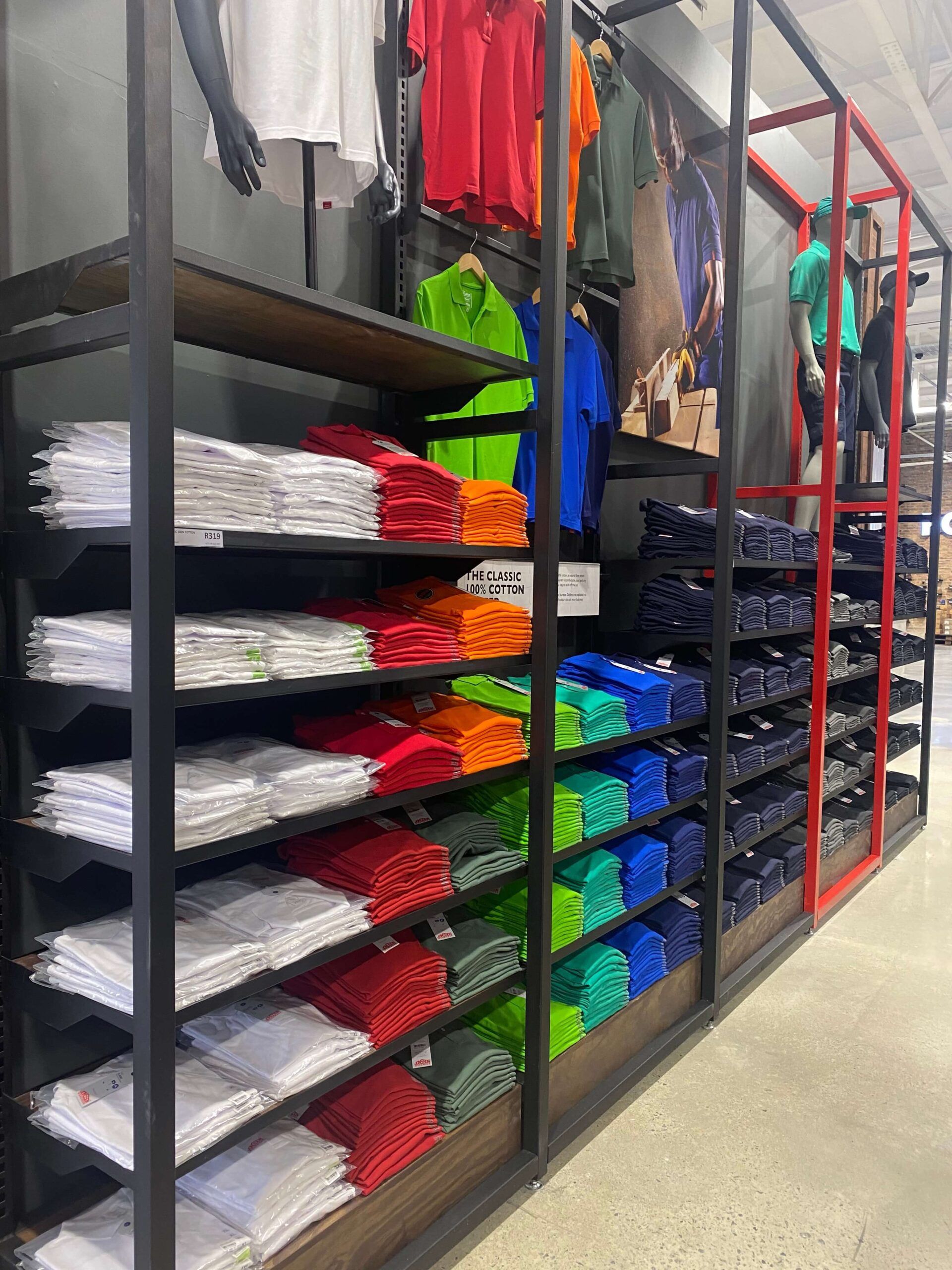 Stylish Clothing Fixtures for Captivating Displays