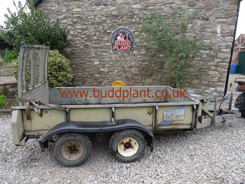 NEW INDESPENSION BEAVER TAIL TRAILER