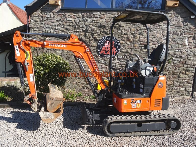 TAKEUCHI TB216 MINI DIGGER