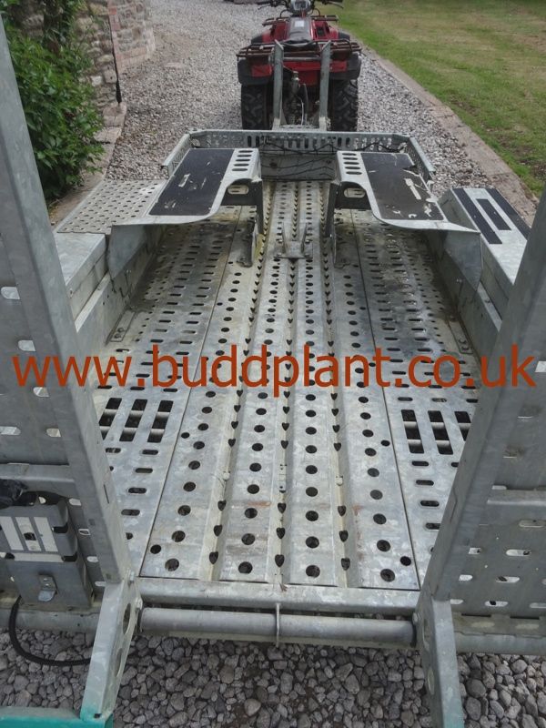 BRIAN JAMES PLANT TRAILER FITTED WITH DIGADOC