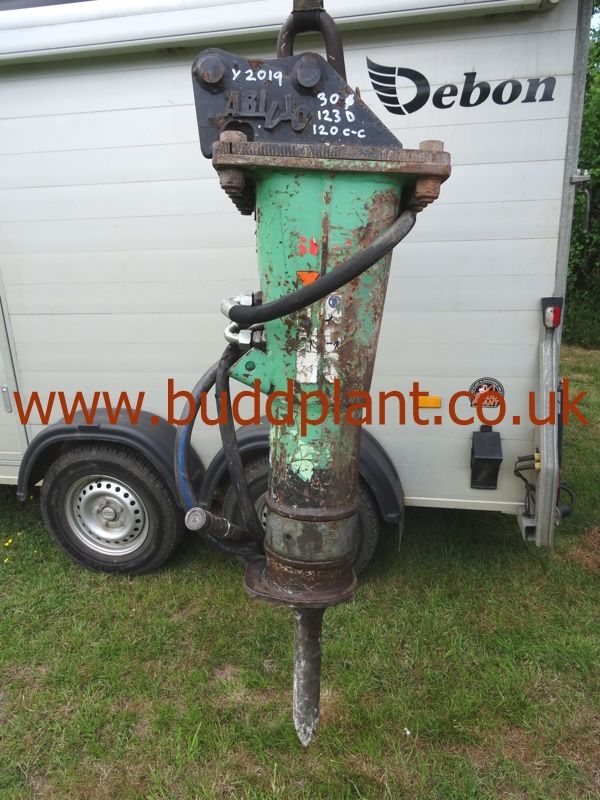 ARROWHEAD HYDRAULIC POST KNOCKER/BREAKER TO SUIT MICRO DIGGERS, MINI ...