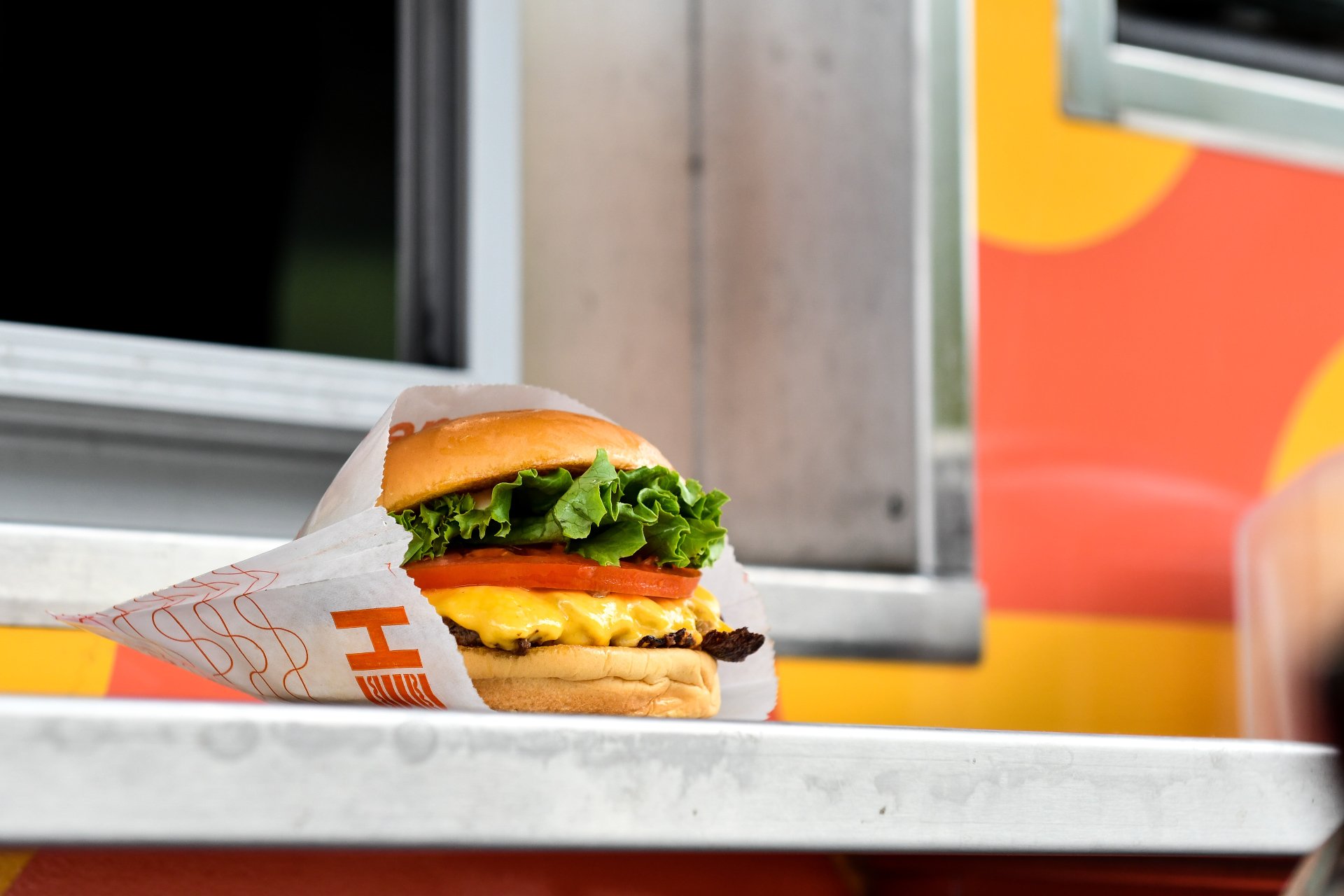 HOME [www.hipburger.com]