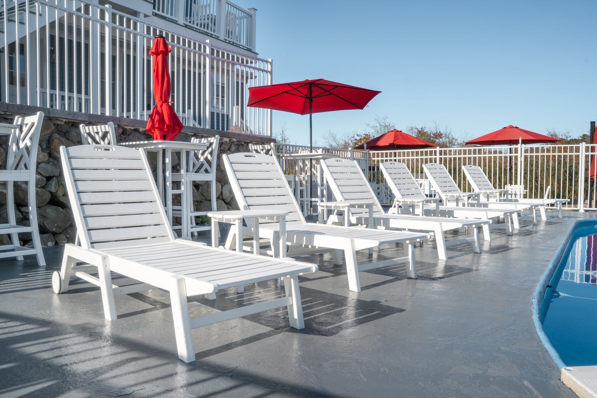 Beachside Inn | Surf, Play, Stay | Hampton, NH