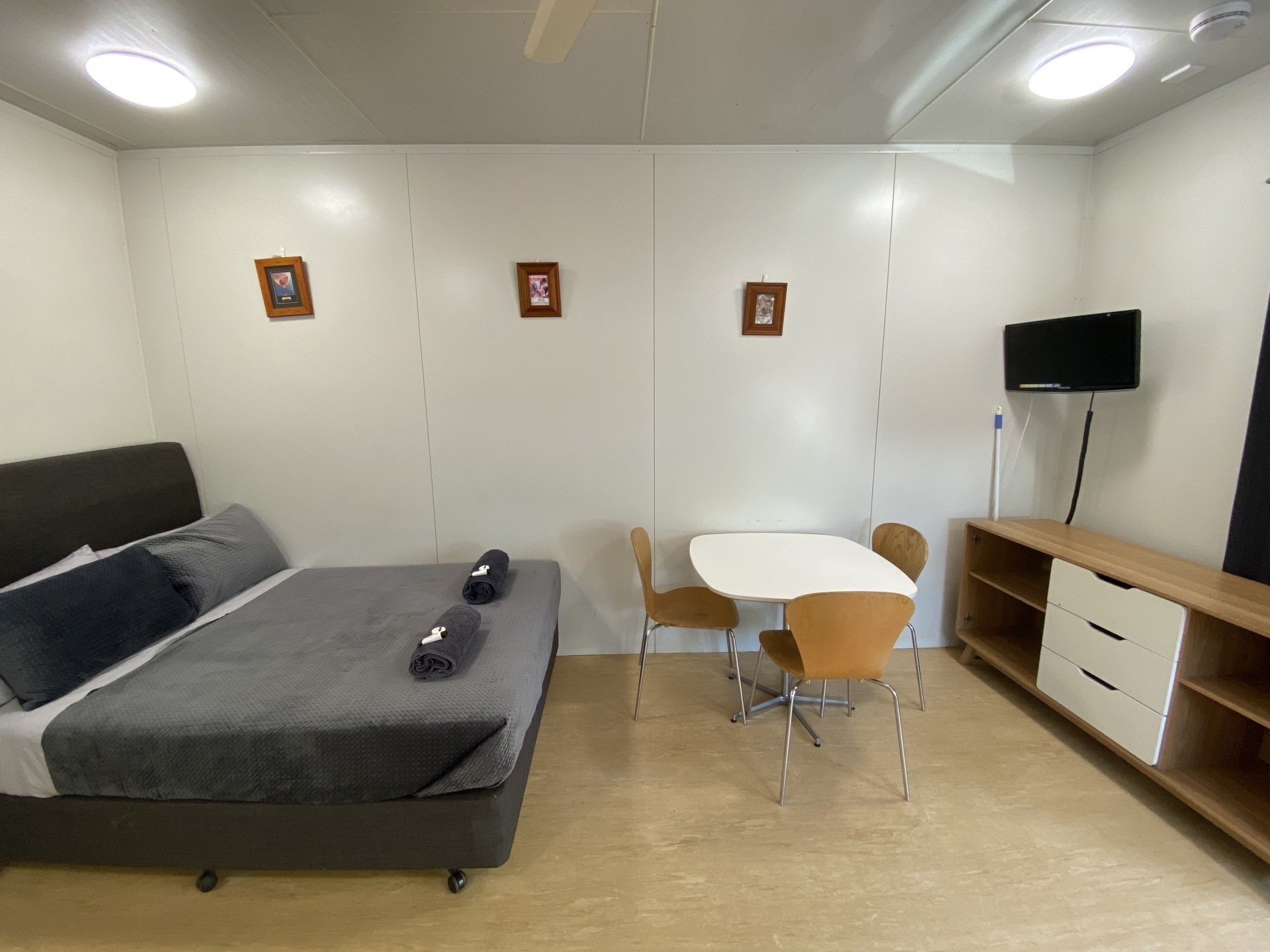 Standard Cabins - Noonamah Tourist Park, Darwin NT