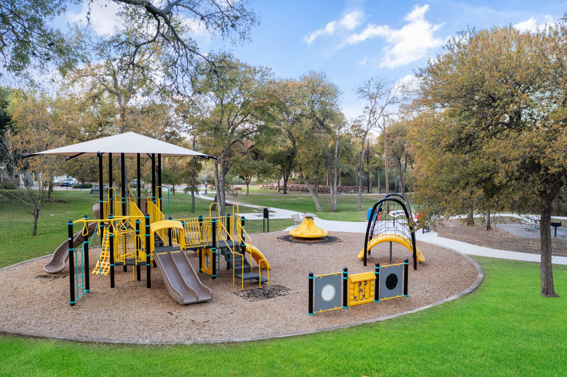 webuildfun turnkey commercial playgrounds solutions