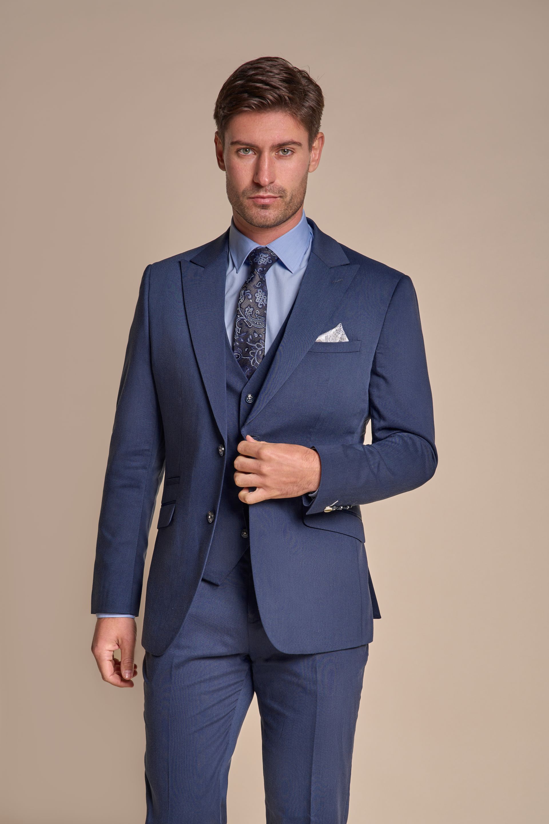 Suits For Retail