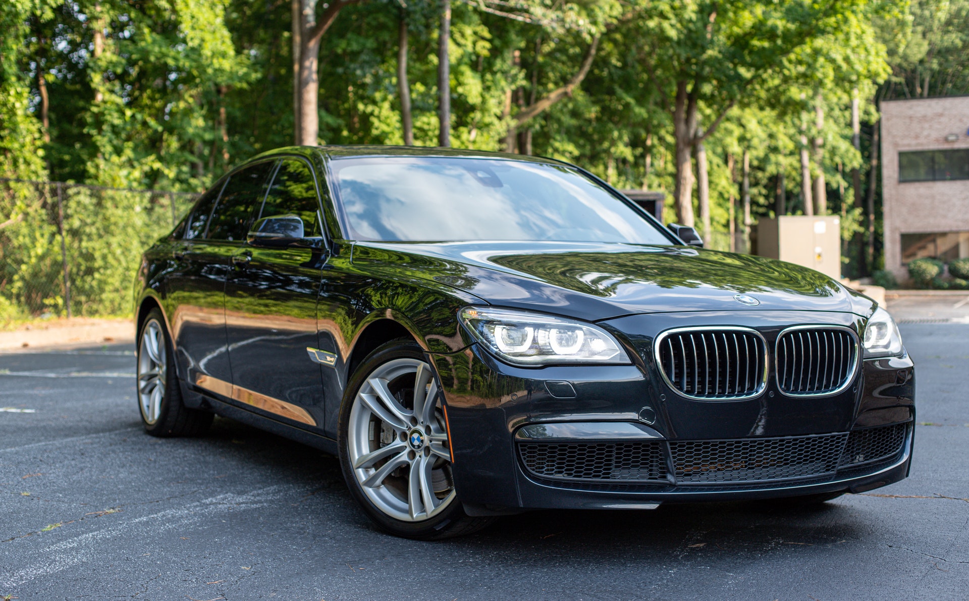 A Guide to the Different Types of Window Tint