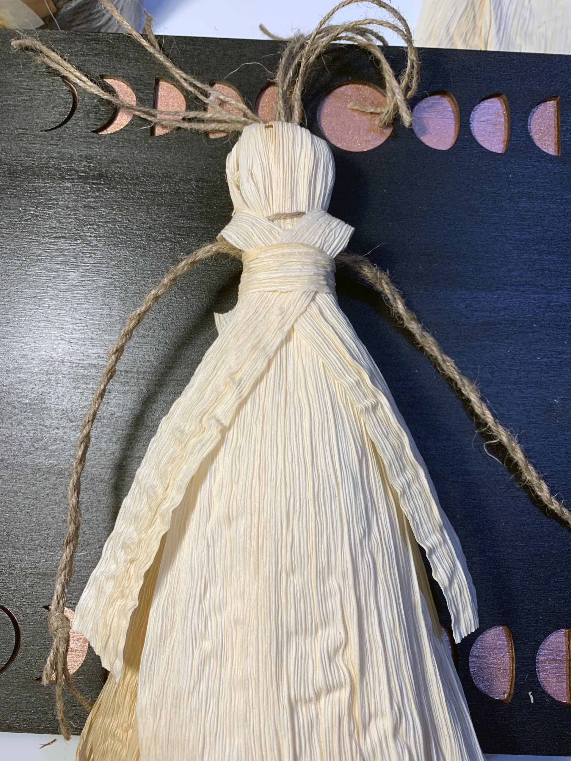 Celebrate the Harvest: DIY Corn Dollies