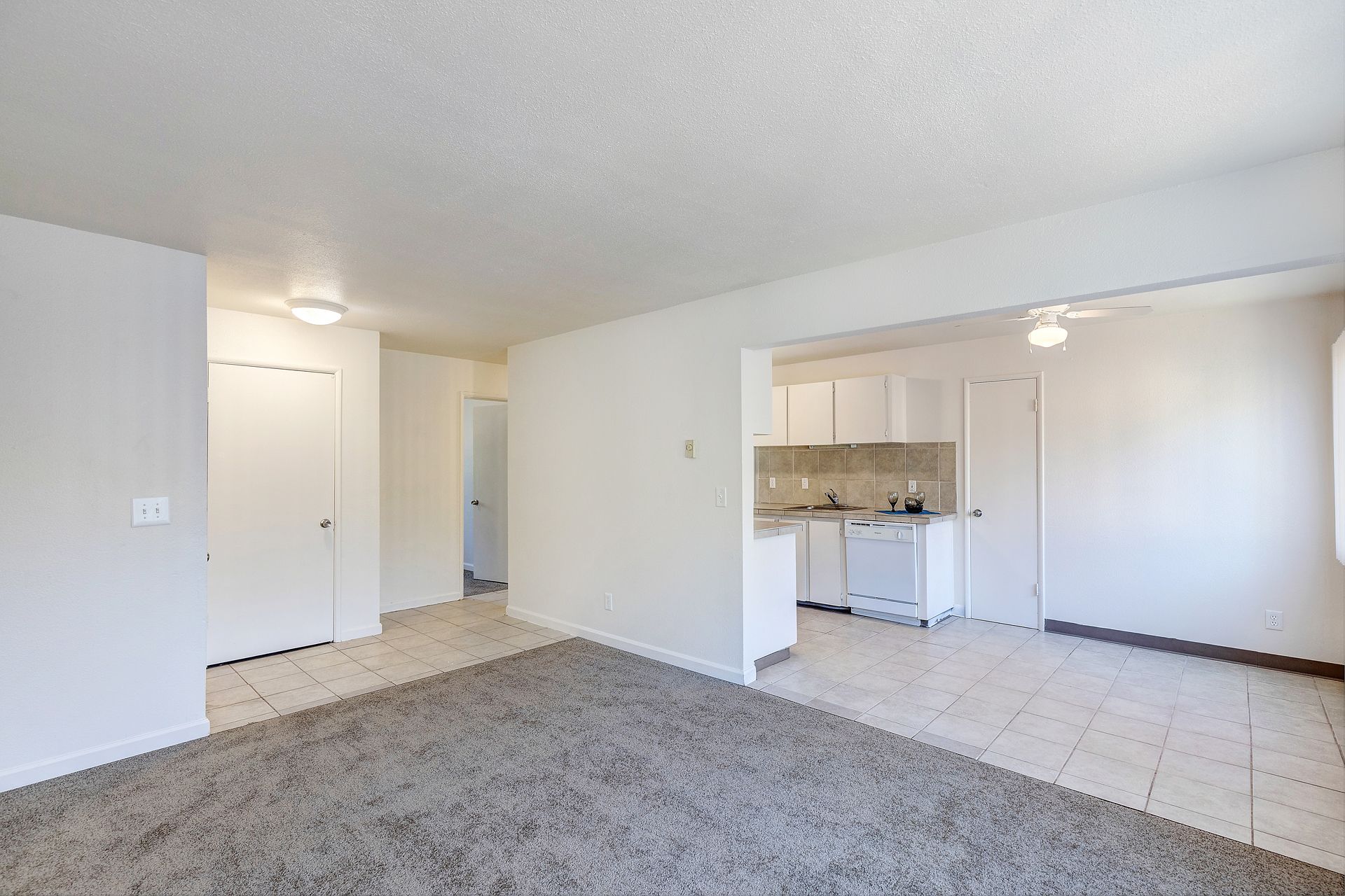 Countrywood Apartments