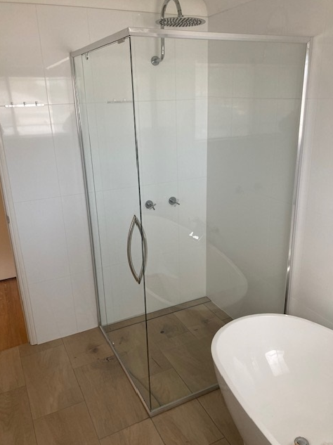 Shower Screens in Kempsey | Patterson Glass Works