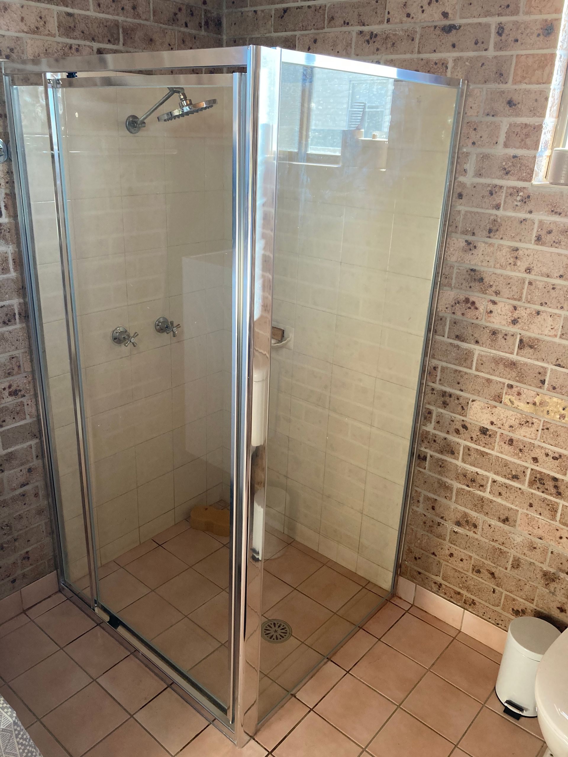 Shower Screens in Kempsey | Patterson Glass Works