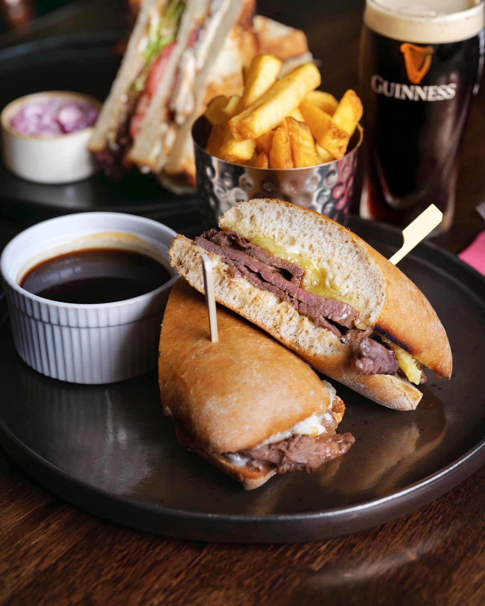 The Victoria Inn, Pub & Restaurant In Milton Keynes, Real Ales, Sunday ...