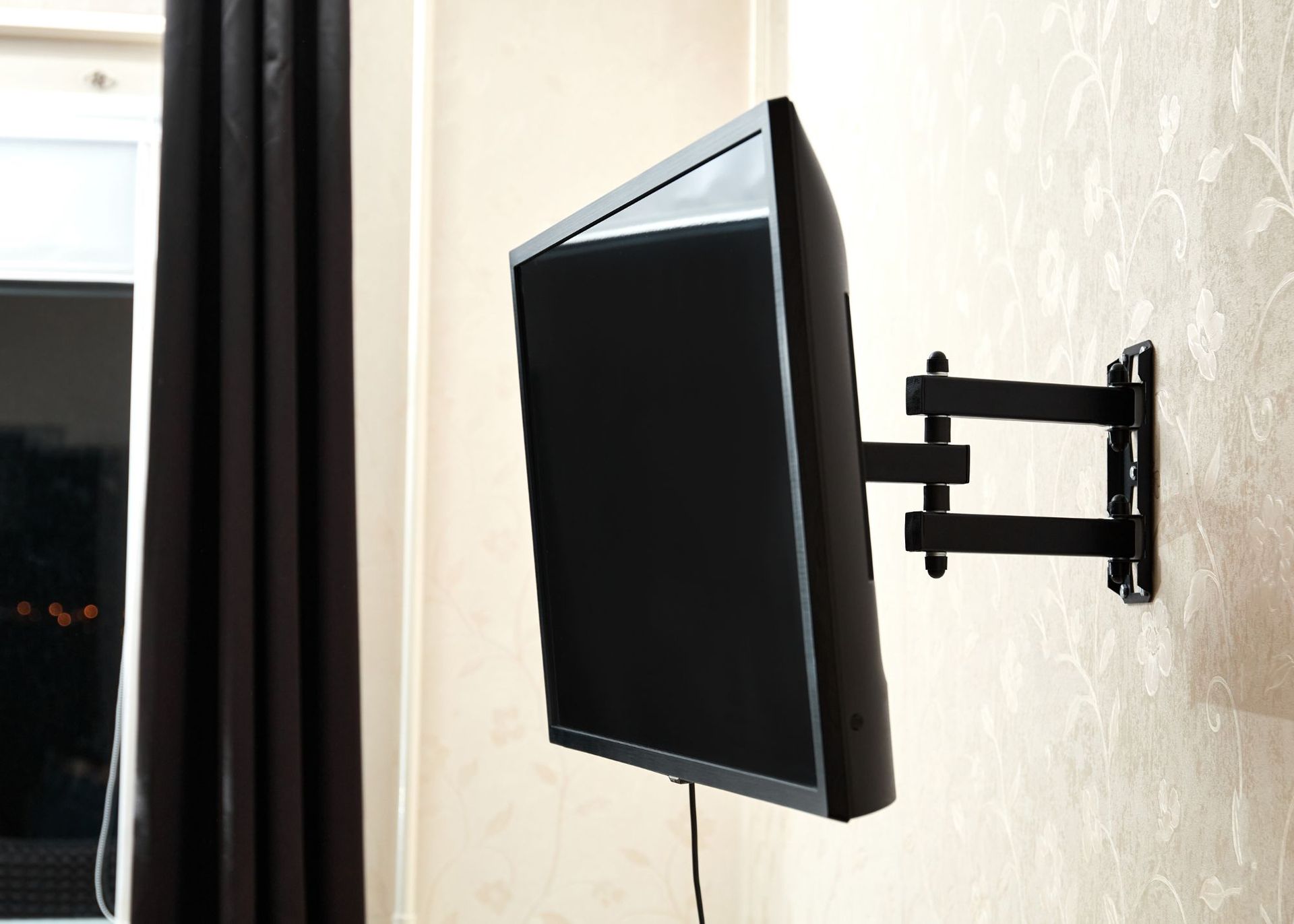 TV Mount Greensboro Your TV Mount and Dismount Experts