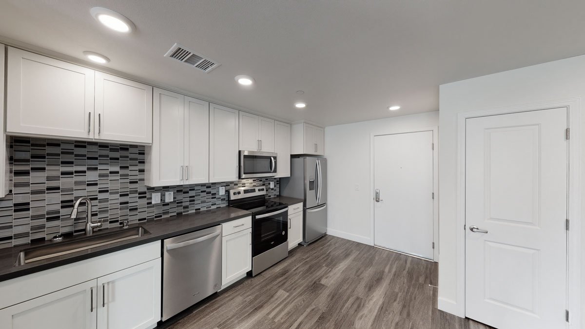 Gallery | Capitol Towers Apartment Homes