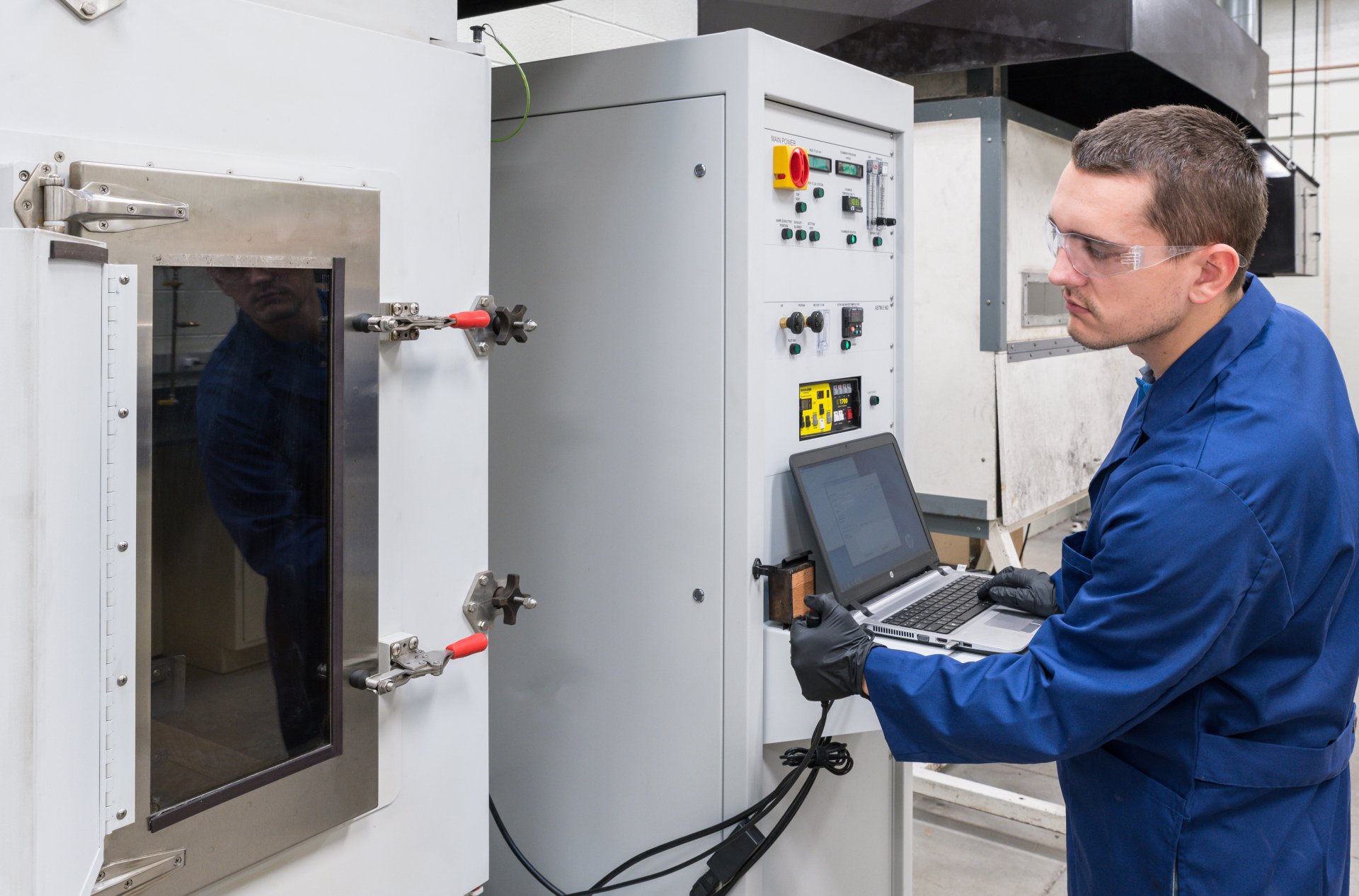 ASTM E662 - Smoke Density Laboratory Testing