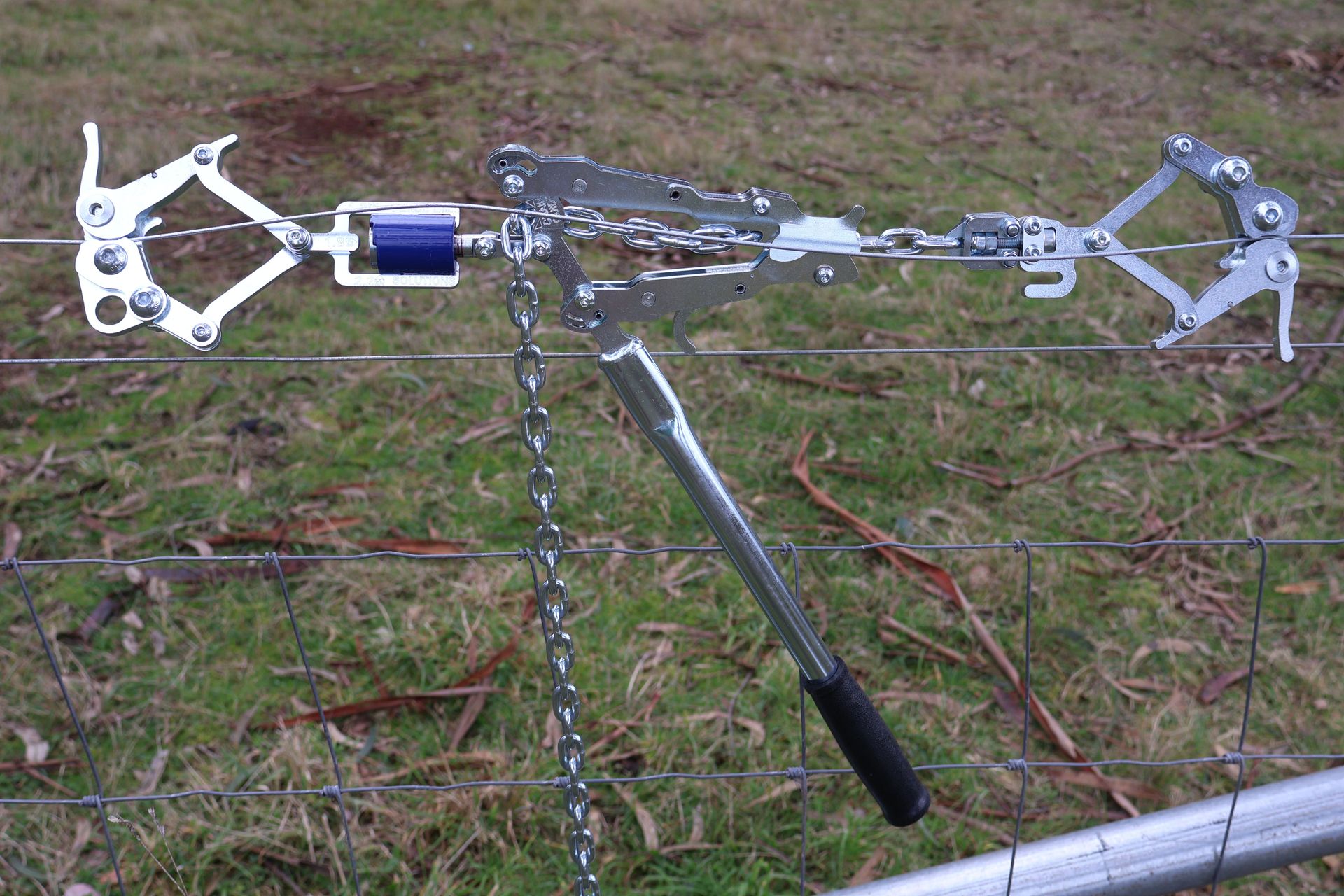 Shop Fencing Tools & Equipments | Fence-Line Solutions