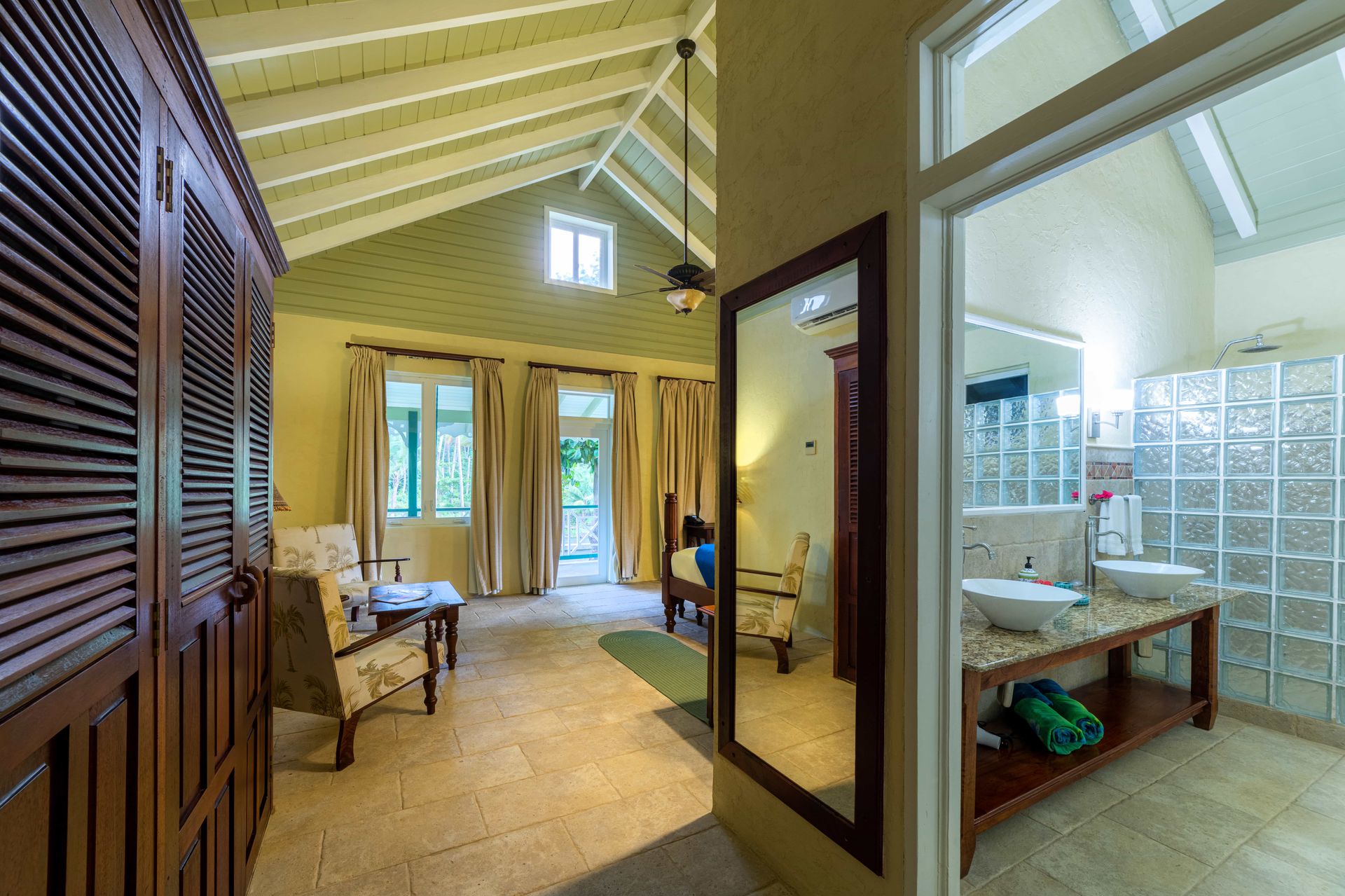 Riverside Suites - Rosalie Bay Resort/Hotel in Dominica