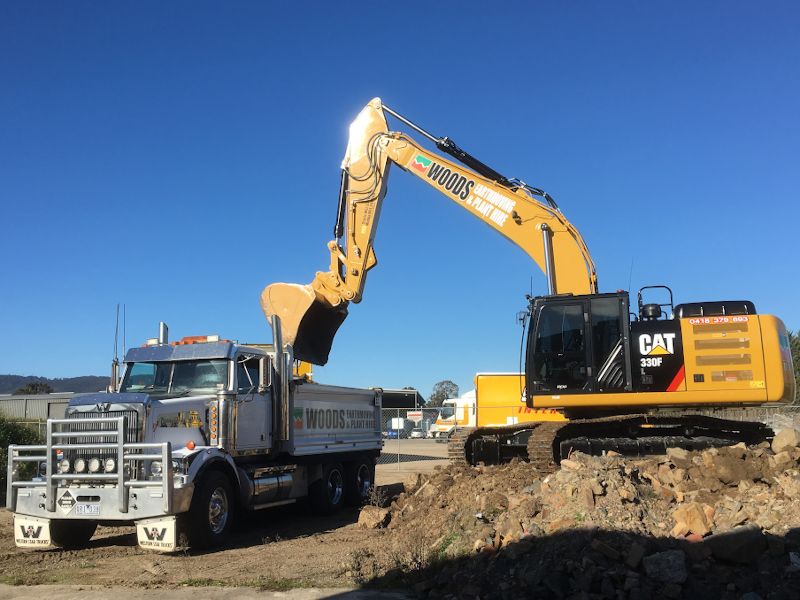 Earthmoving services | Melbourne