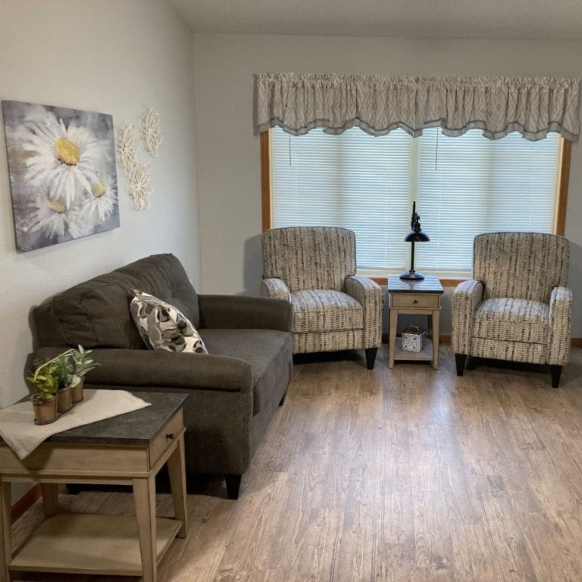 Memory Care Facility in Green Bay - Caraton Commons