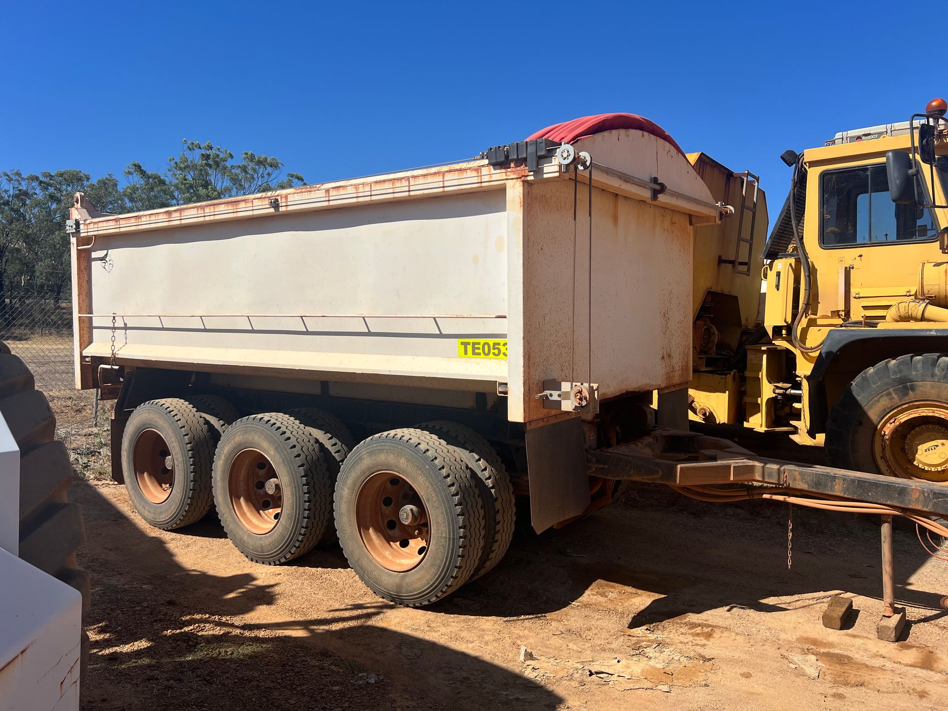 End tipper trailer hire | Perth