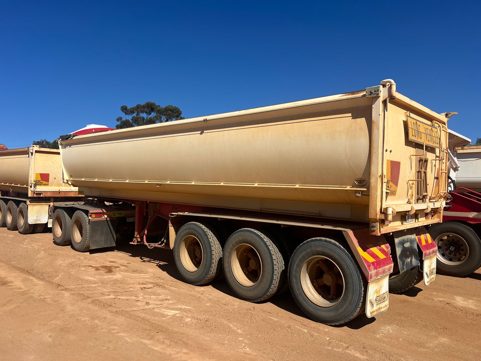 End tipper trailer hire | Perth