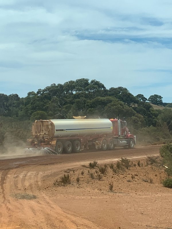 30,000L water truck hire | Perth