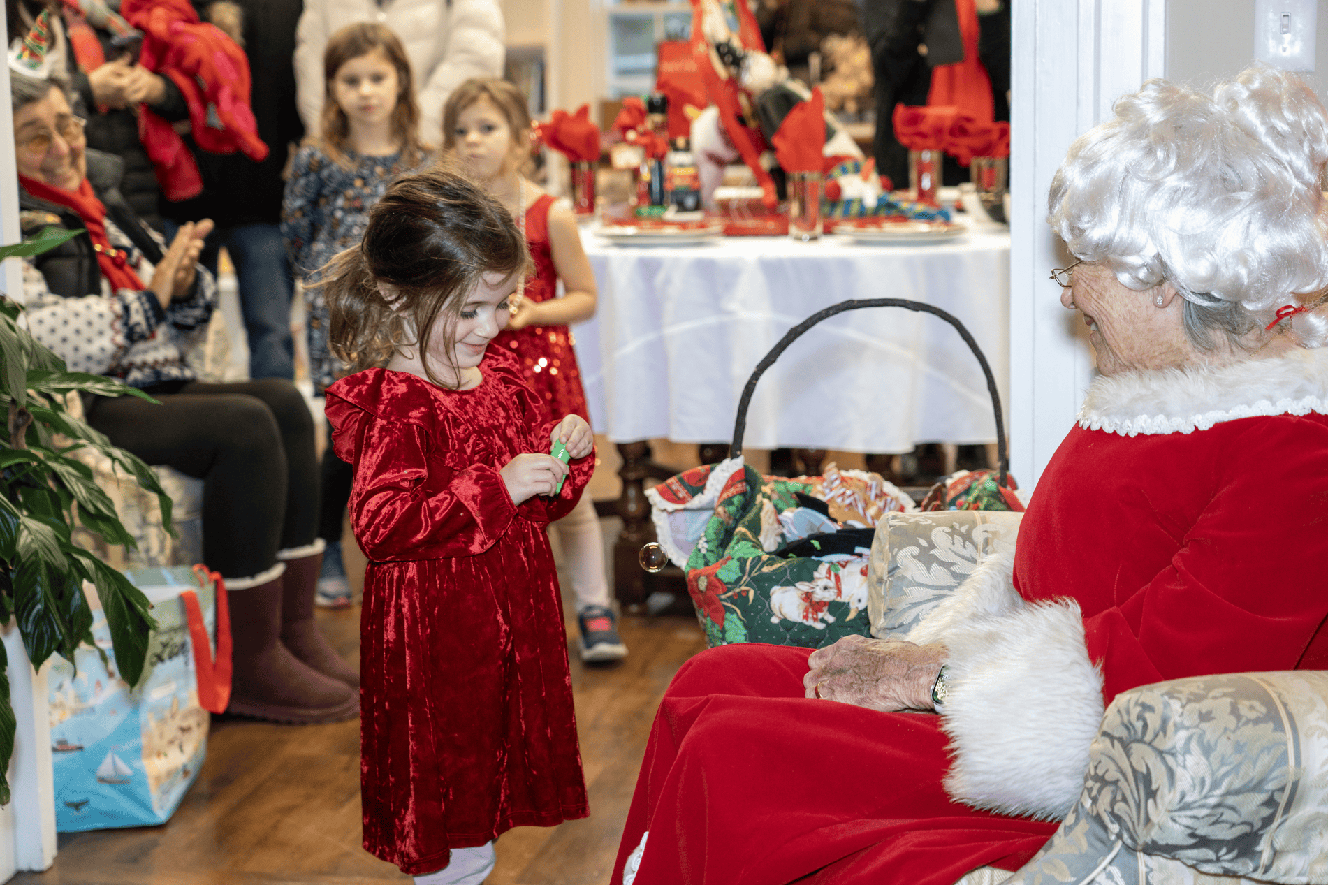 SantaFest East Hampton Village: Annual Holiday Celebration & Santa ...