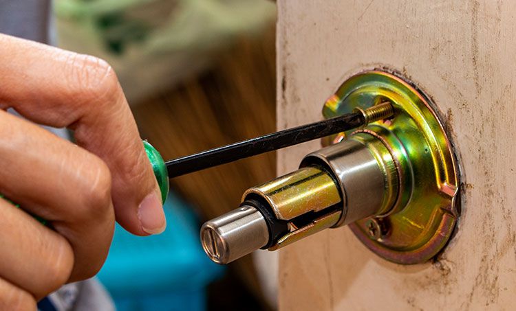 Reliable Commercial Locksmith Services in Ventura, CA | Tim's Mobile Lock