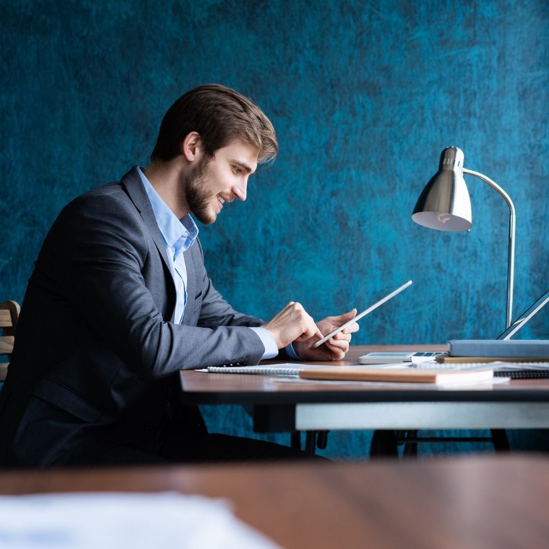 Level 3 Business Administrator Apprenticeship | ELA