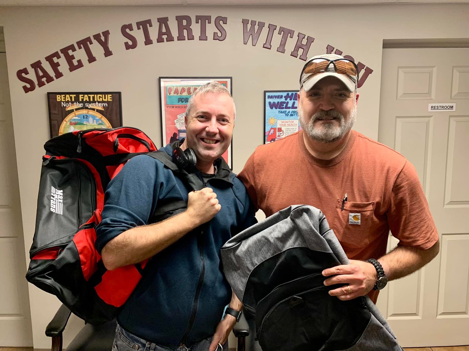 Max Trans | Trucking Company | Driver Focused | 1-800-650-9085 ...