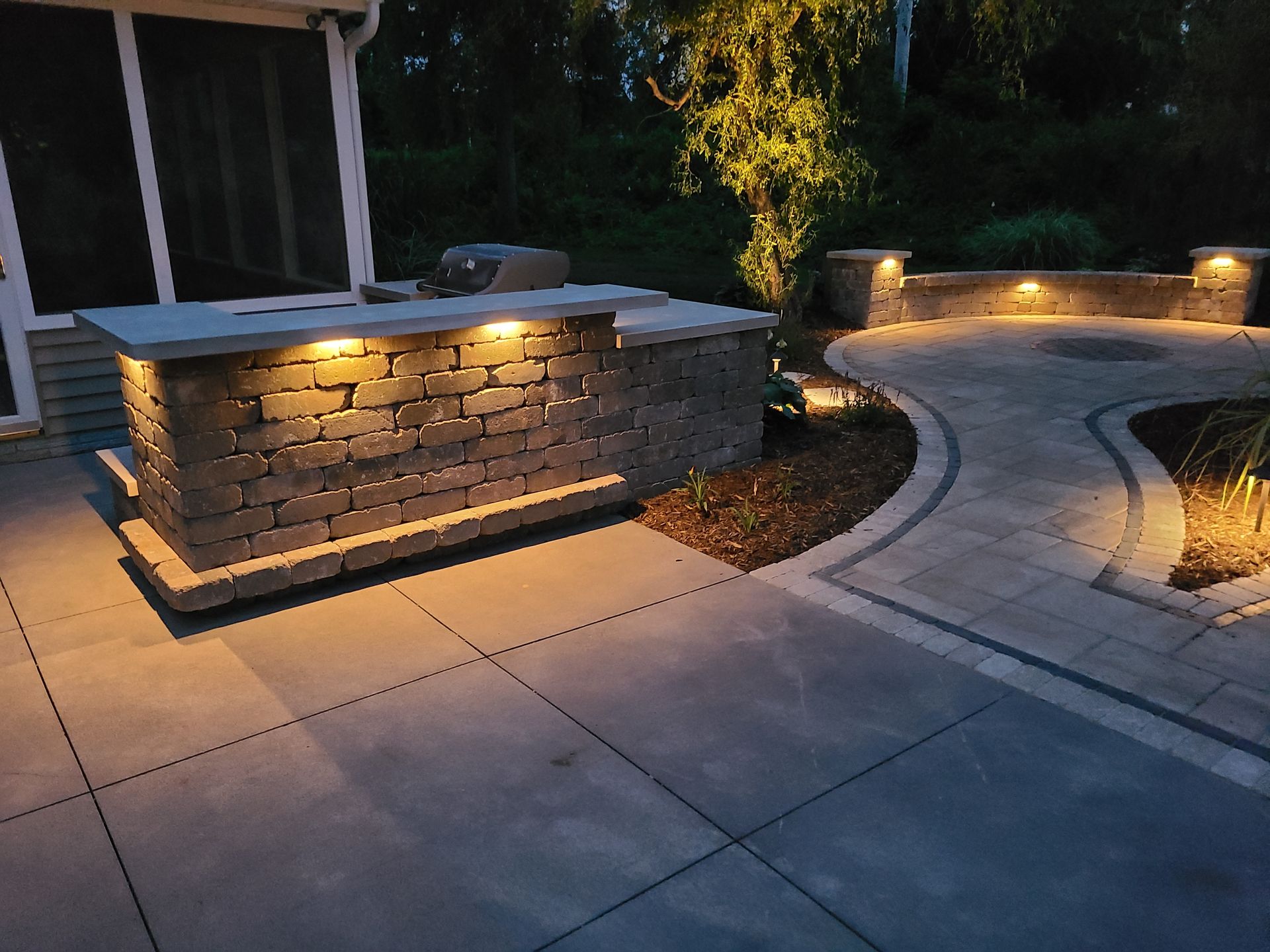 Landscape and Tree Service Images | Marion, IA | S&B Scapes