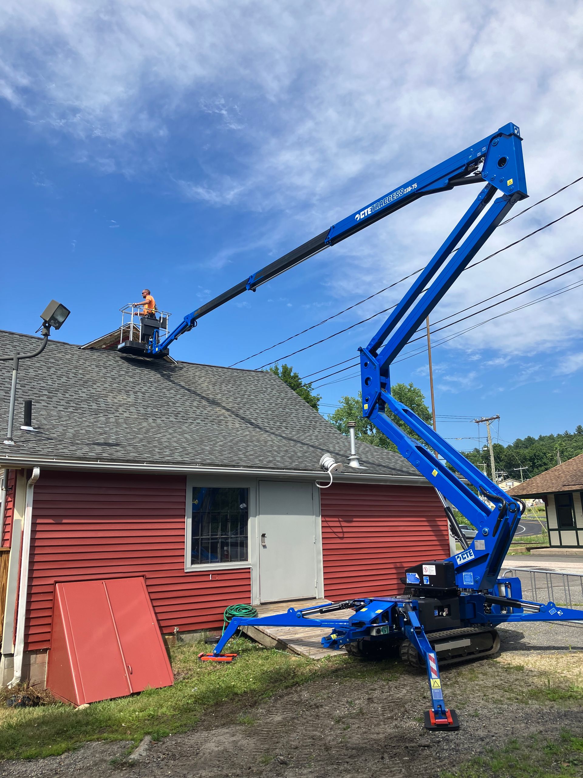 Aerial Lifts for Property & Building Management | CTE North America
