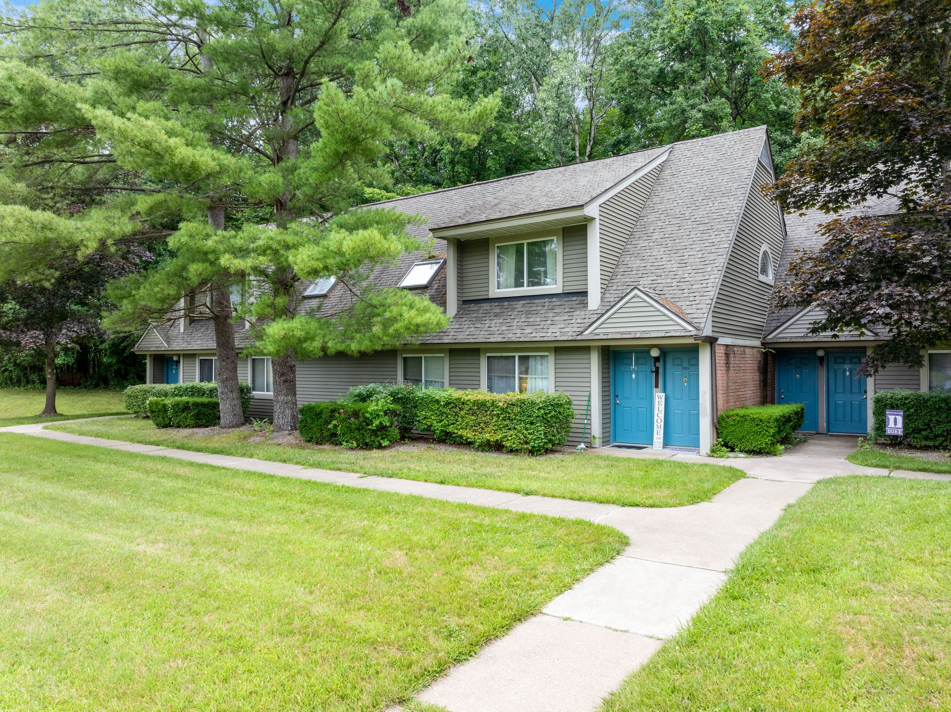 Meadowbrook Estates | Suburban Management | NJ