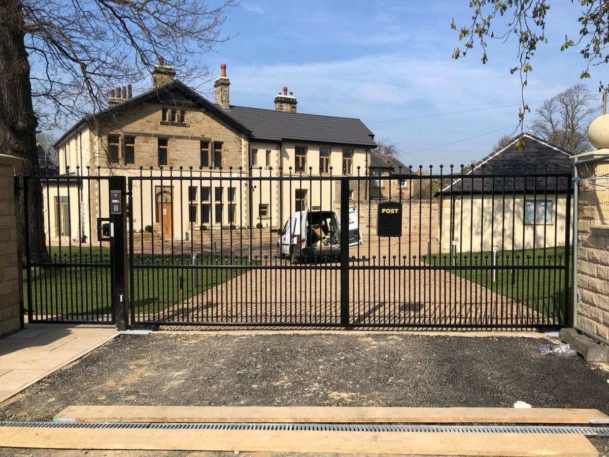 Metal Gates - Composite Gates UK