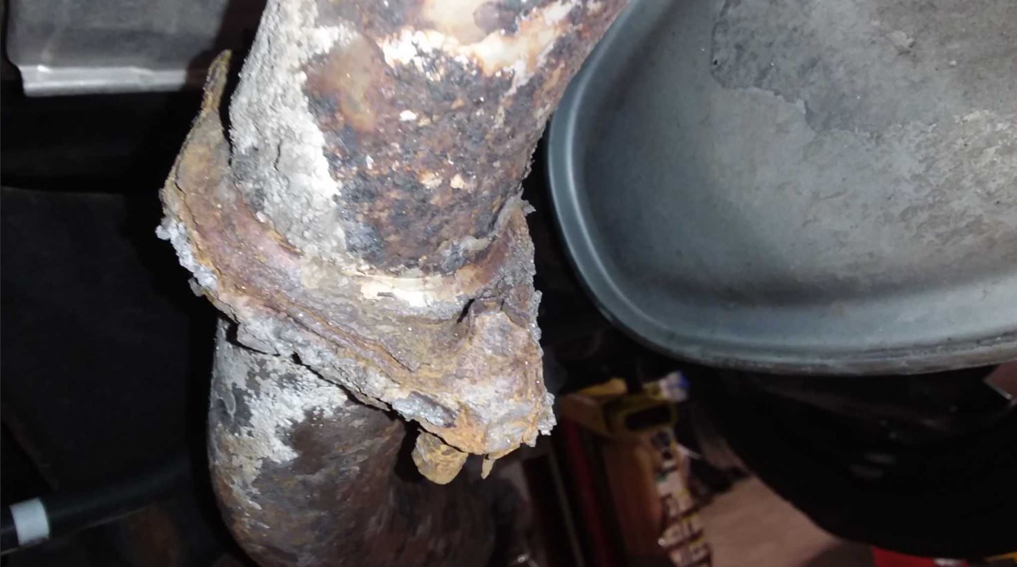 Should I Repair or Replace A Rusty Exhaust System?