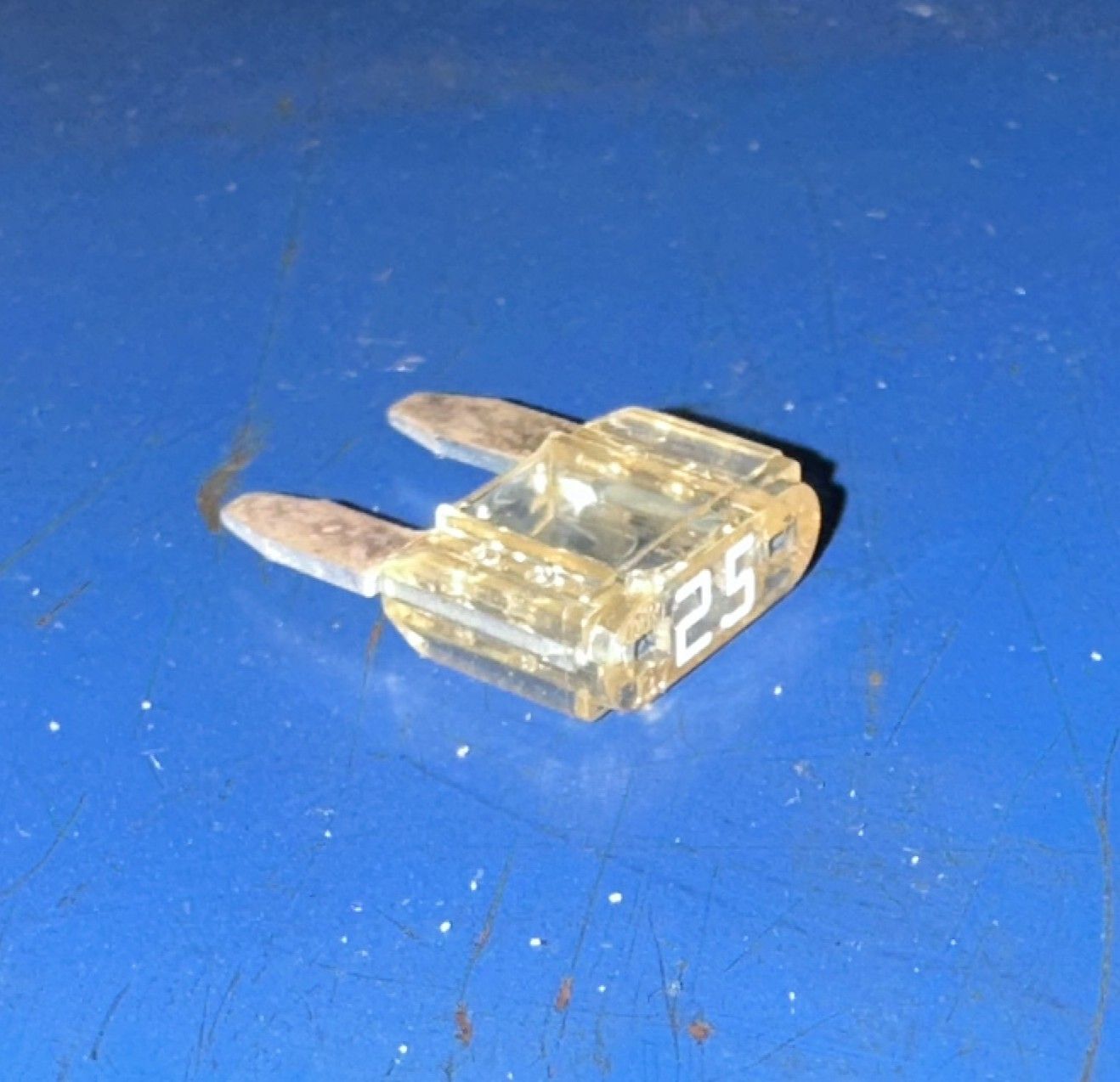 What Do Fuses Do In A Car?