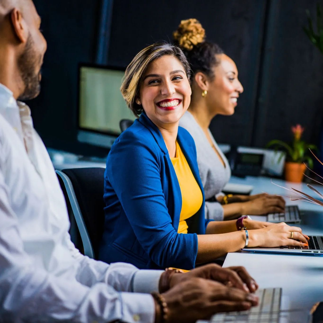 About Us - Certified Microsoft Authorized Refurbisher of the Year | CNB ...