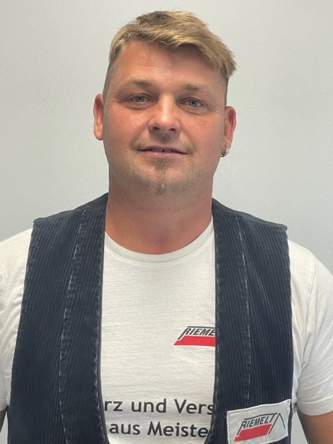 Über uns - Marco Riemelt Dachdecker GmbH